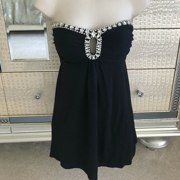 Cache | Tops | Cache Diamond Stud Top | Poshmark